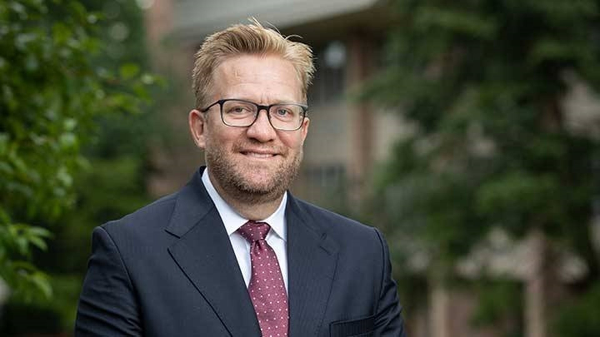 Calvin University President accused of inappropriate conduct | wzzm13.com