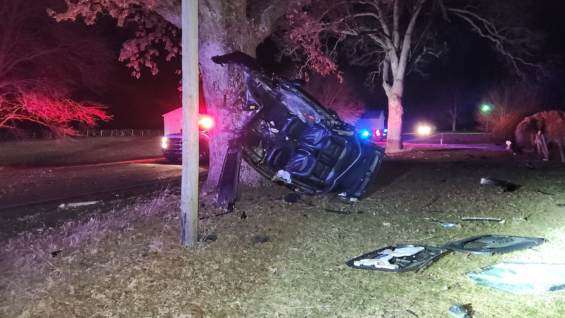 Man injured in Paw Paw Twp. crash | wzzm13.com