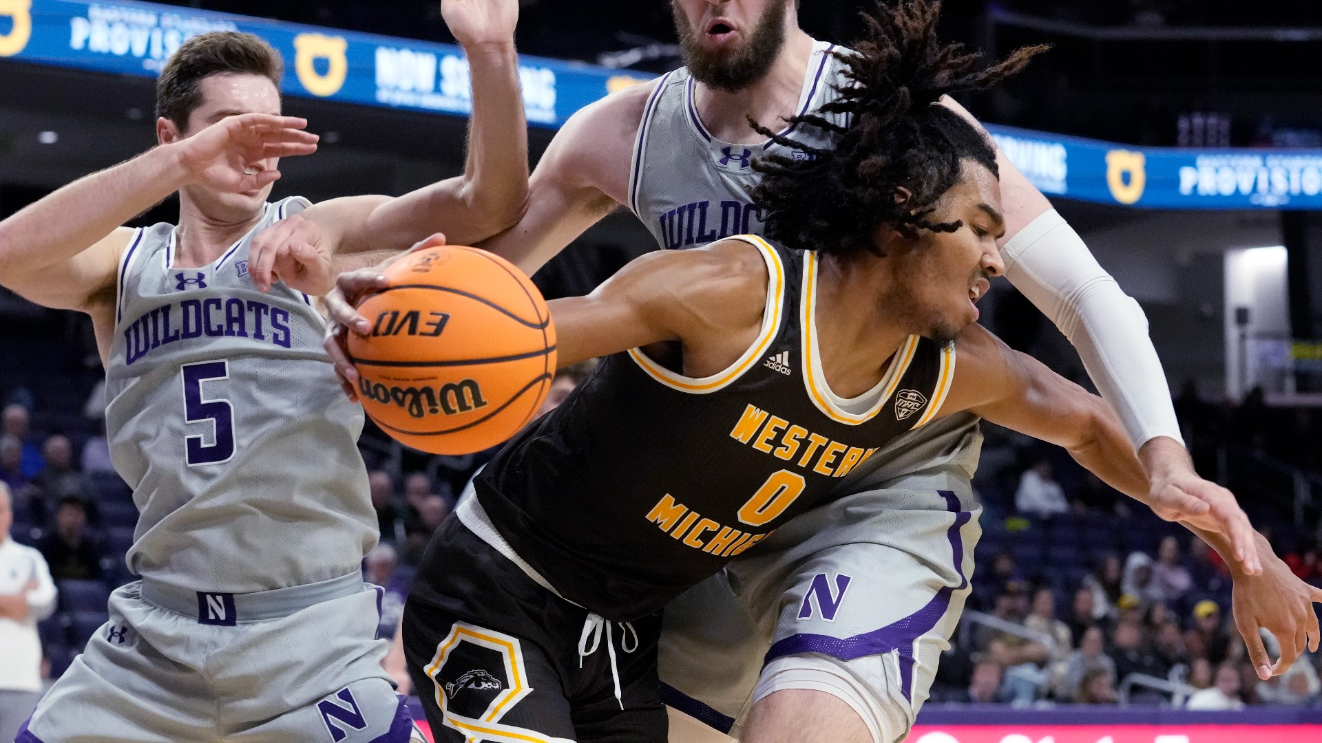 Michigan's D1 basketball programs' successes in March Madness | wzzm13.com