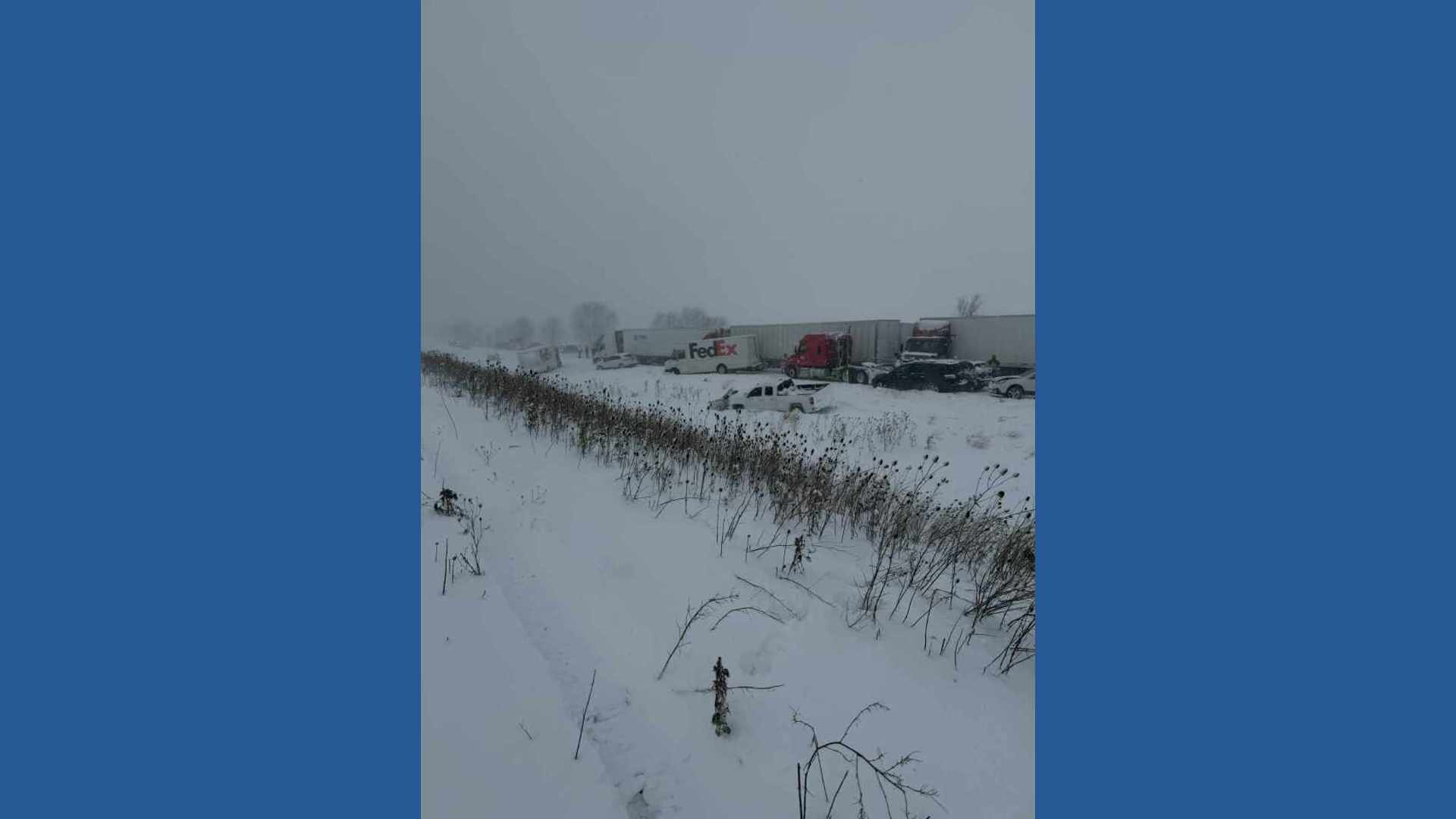Highway reopened nearly 8 hours after 100+ car pileup in Ottawa County ...