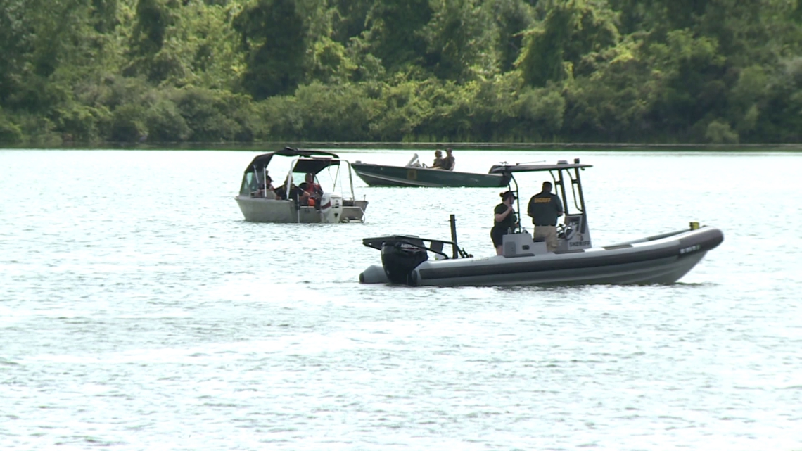 Body of missing kayaker recovered from Sessions Lake | wzzm13.com