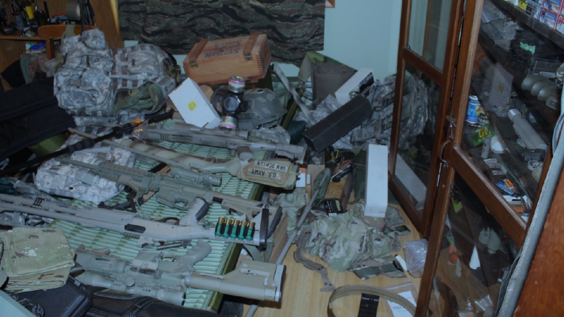 Michigan man sentenced following discovery of pipe bombs | wzzm13.com