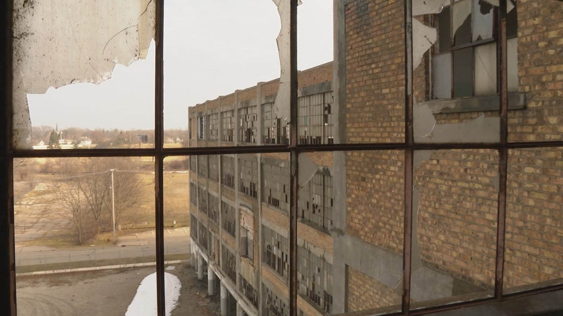 An exclusive look inside Muskegon's Shaw-Walker Building | wzzm13.com