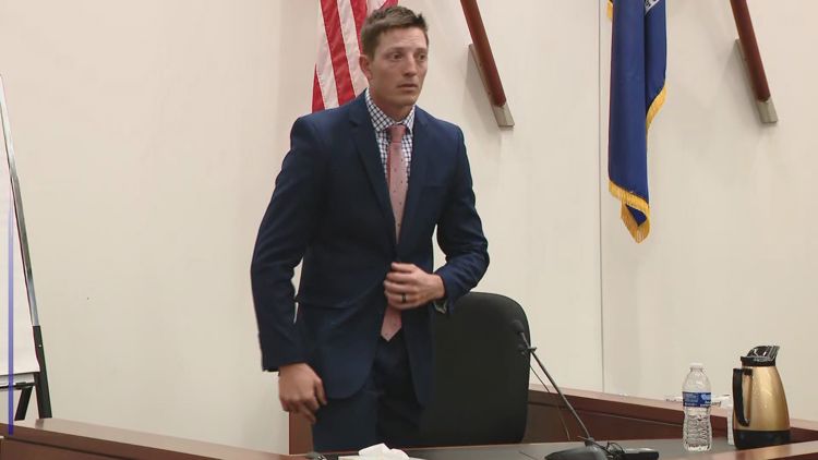 Former GRPD Officer Christopher Schurr takes the stand in his murder ...