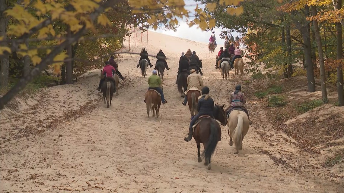 Silver Lake horseback riding season will return this fall | wzzm13.com