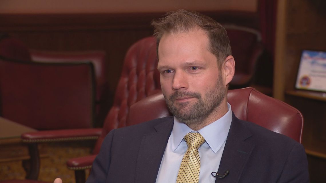 Michigan state representative defends residency after Detroit News ...