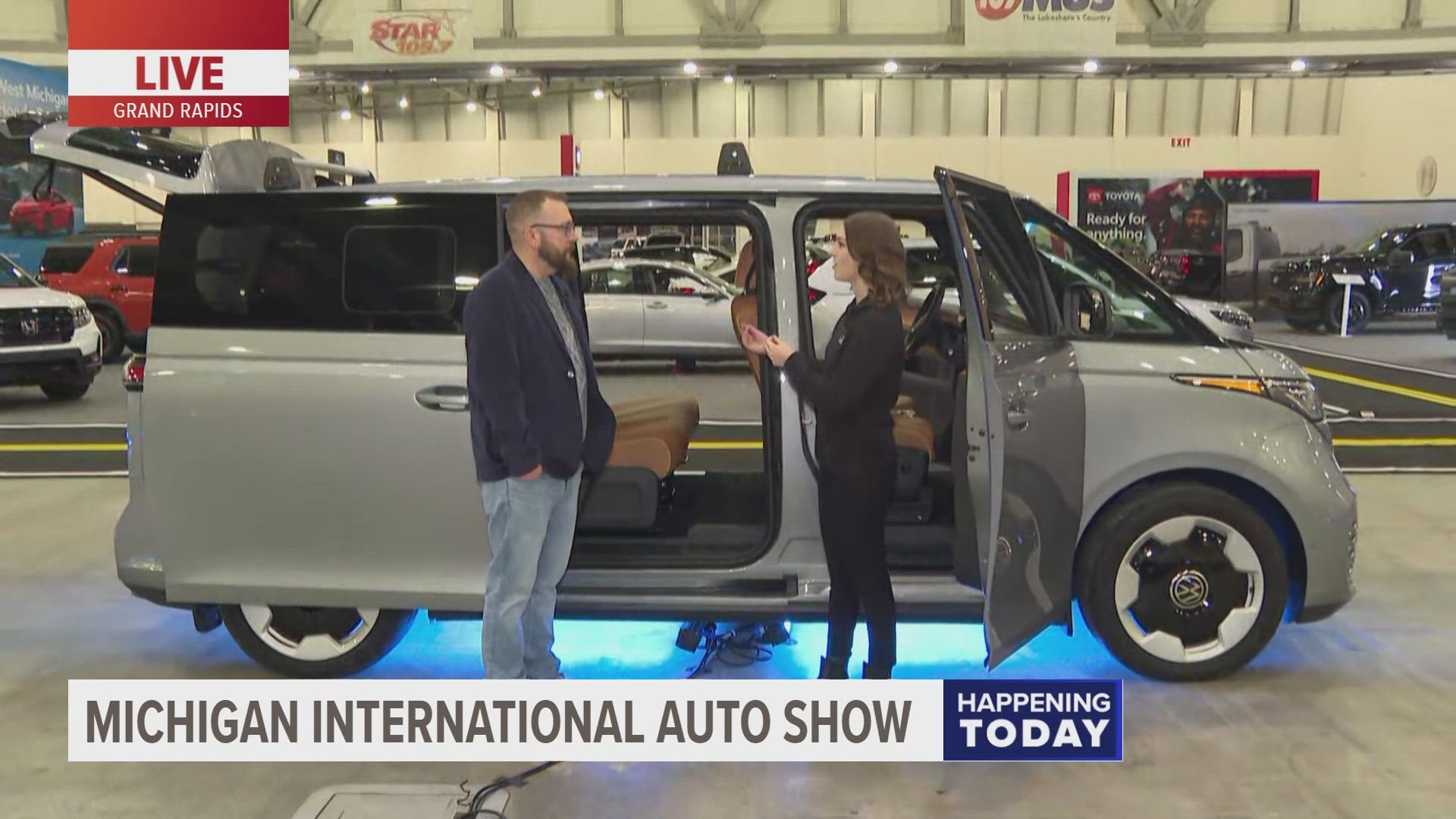 Michigan International Auto Show featuring dozens of electric vehicles ...