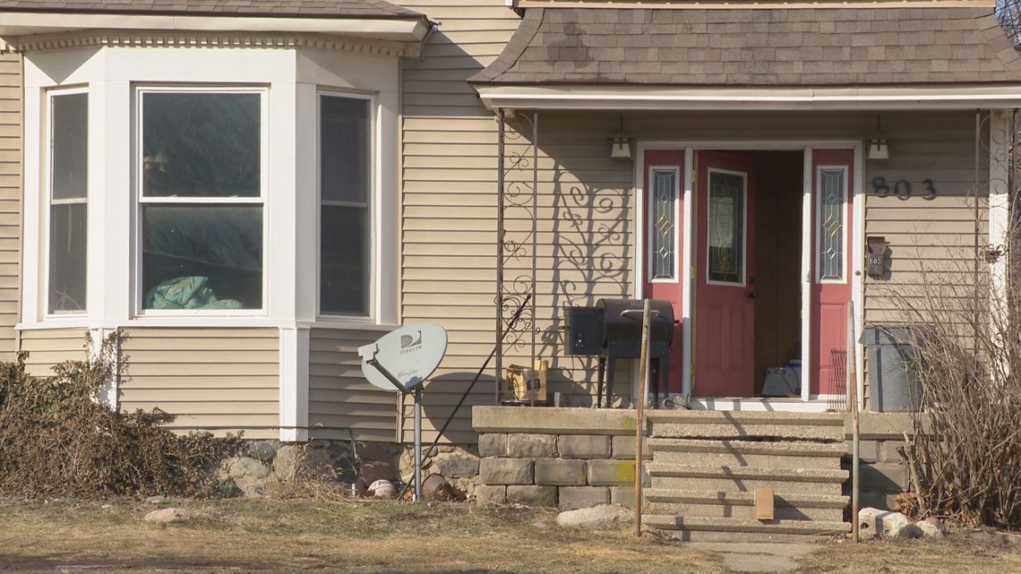 Police: Lowell incident a case of deadly domestic violence | wzzm13.com