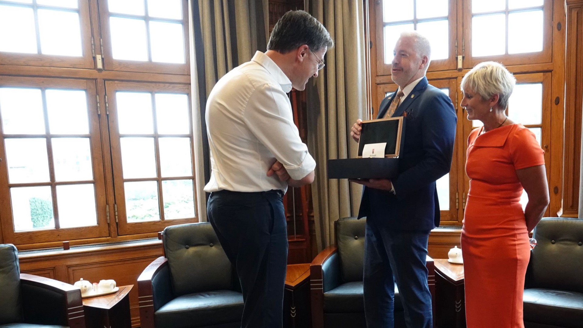 Holland, Mich. mayor meets Netherlands Prime Minister | wzzm13.com