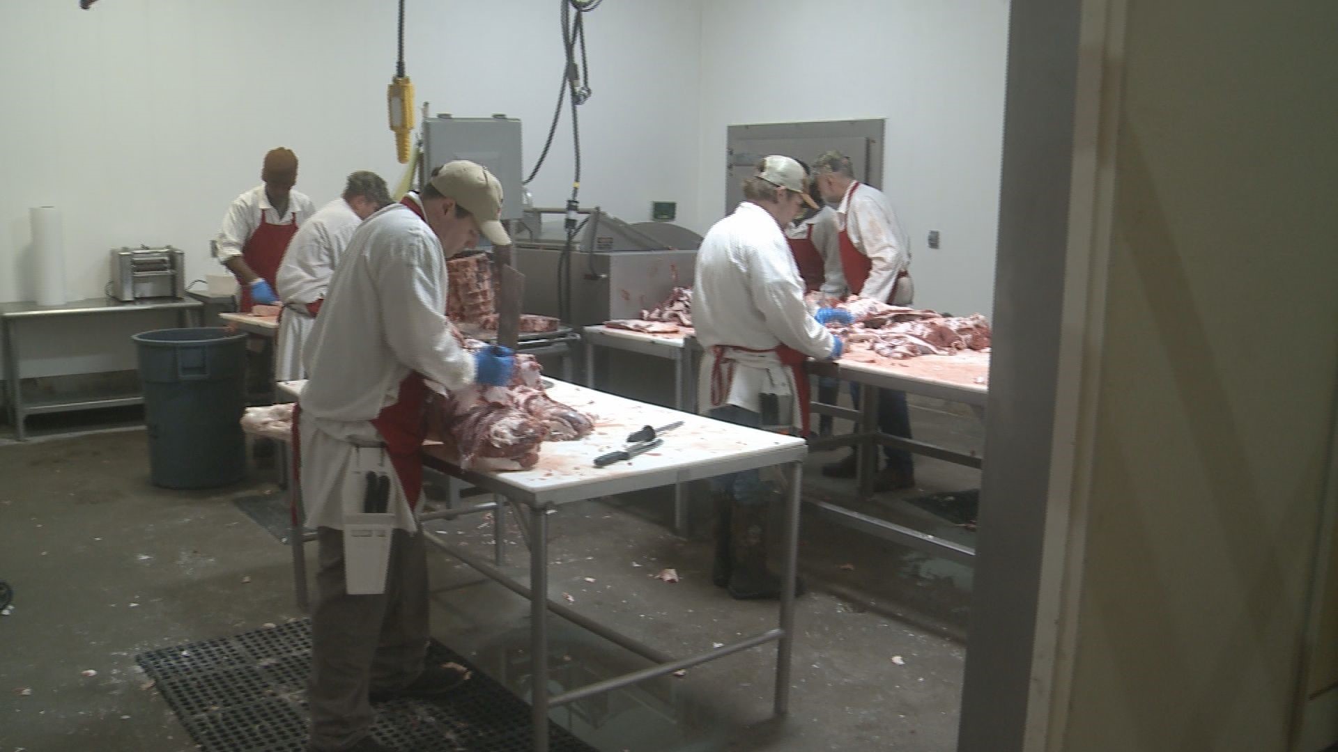 Labor shortage causing problems in meat industry | wzzm13.com