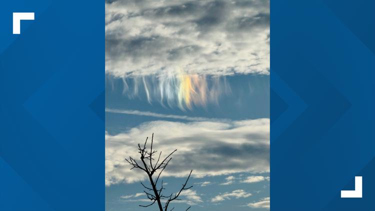 What causes Sundogs to occur? | wzzm13.com