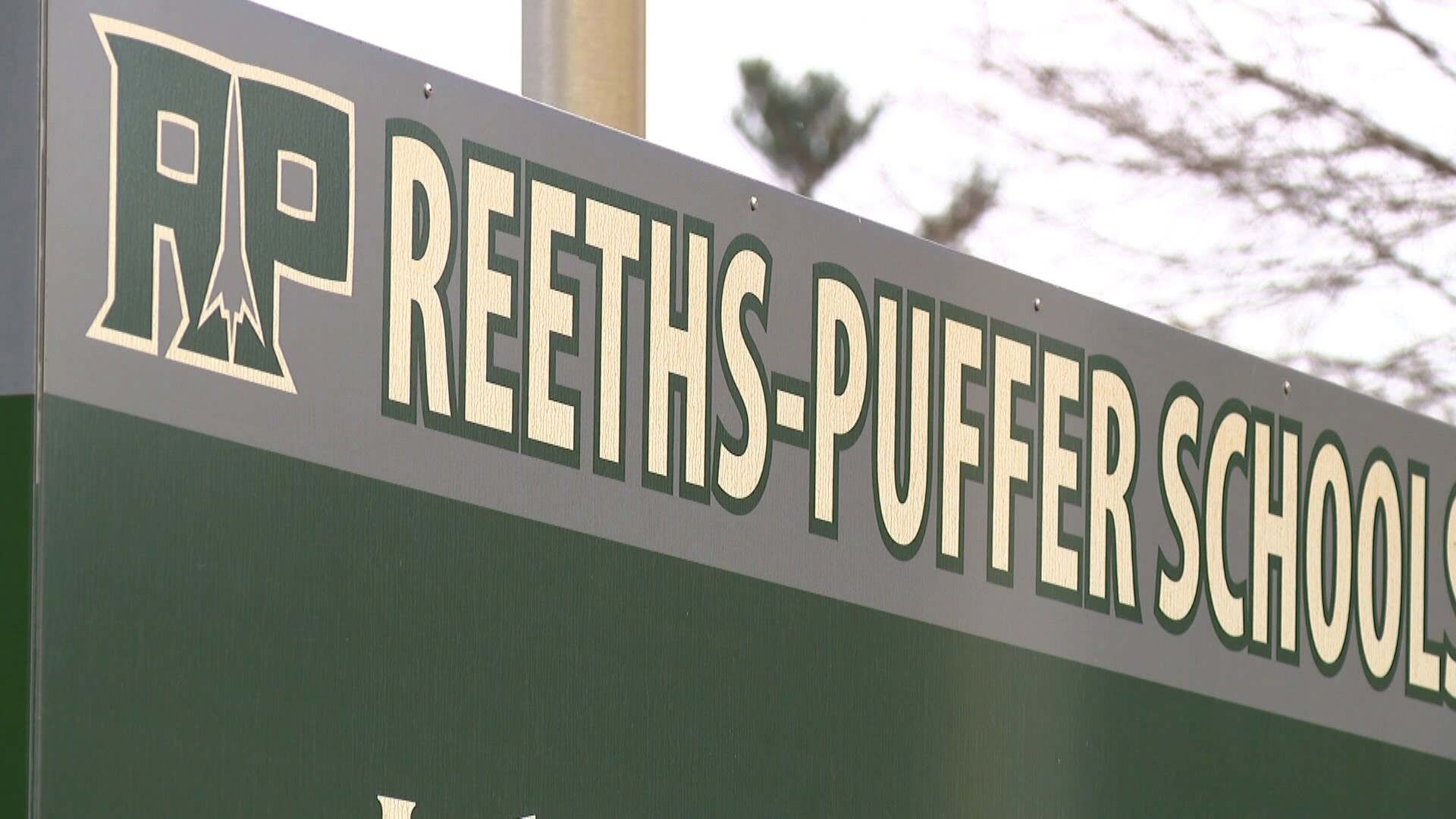 Reeths-Puffer schools to hold classes Friday | wzzm13.com