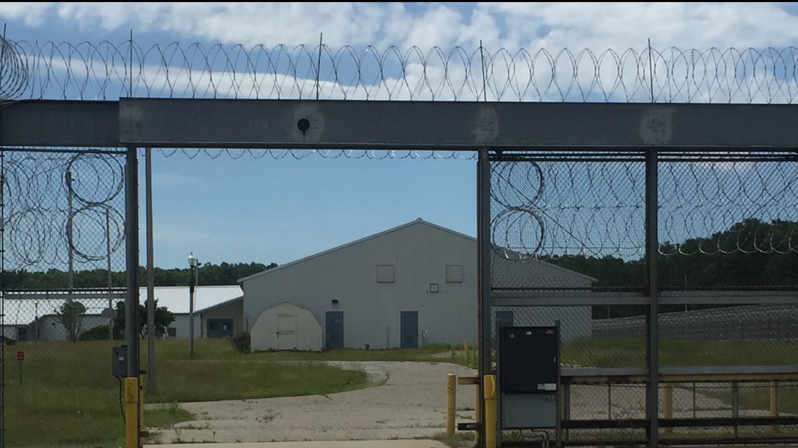 Closed Muskegon prison expected to attract manufacturing jobs | wzzm13.com