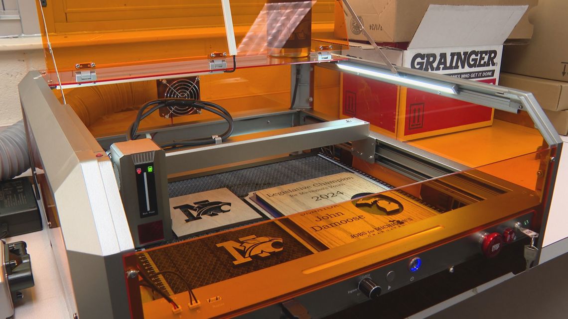 Michigan grants 16 schools $25 million for math advances | wzzm13.com