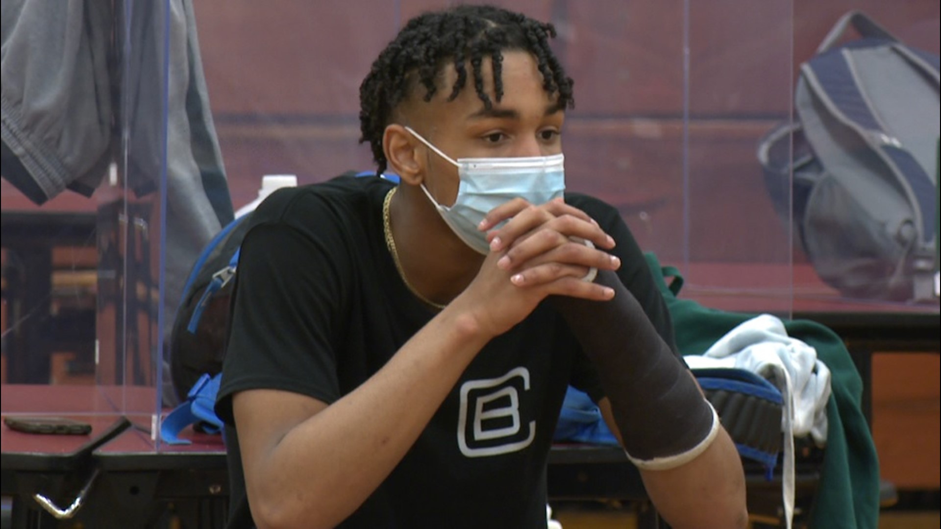 Hawks pick Grand Rapids native Kobe Bufkin | wzzm13.com