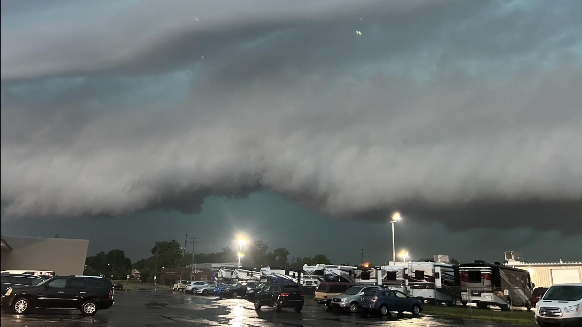 Power outages, storm damage reported in West Michigan | wzzm13.com