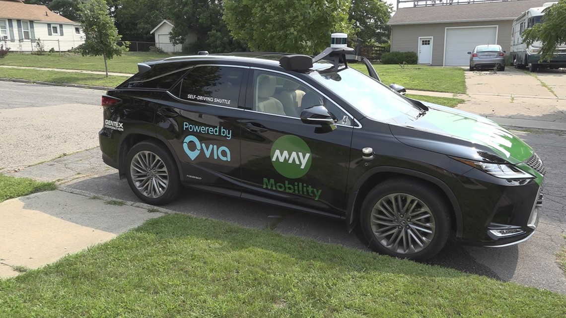 Phase 2 of autonomous shuttle service in Grand Rapids brings ...