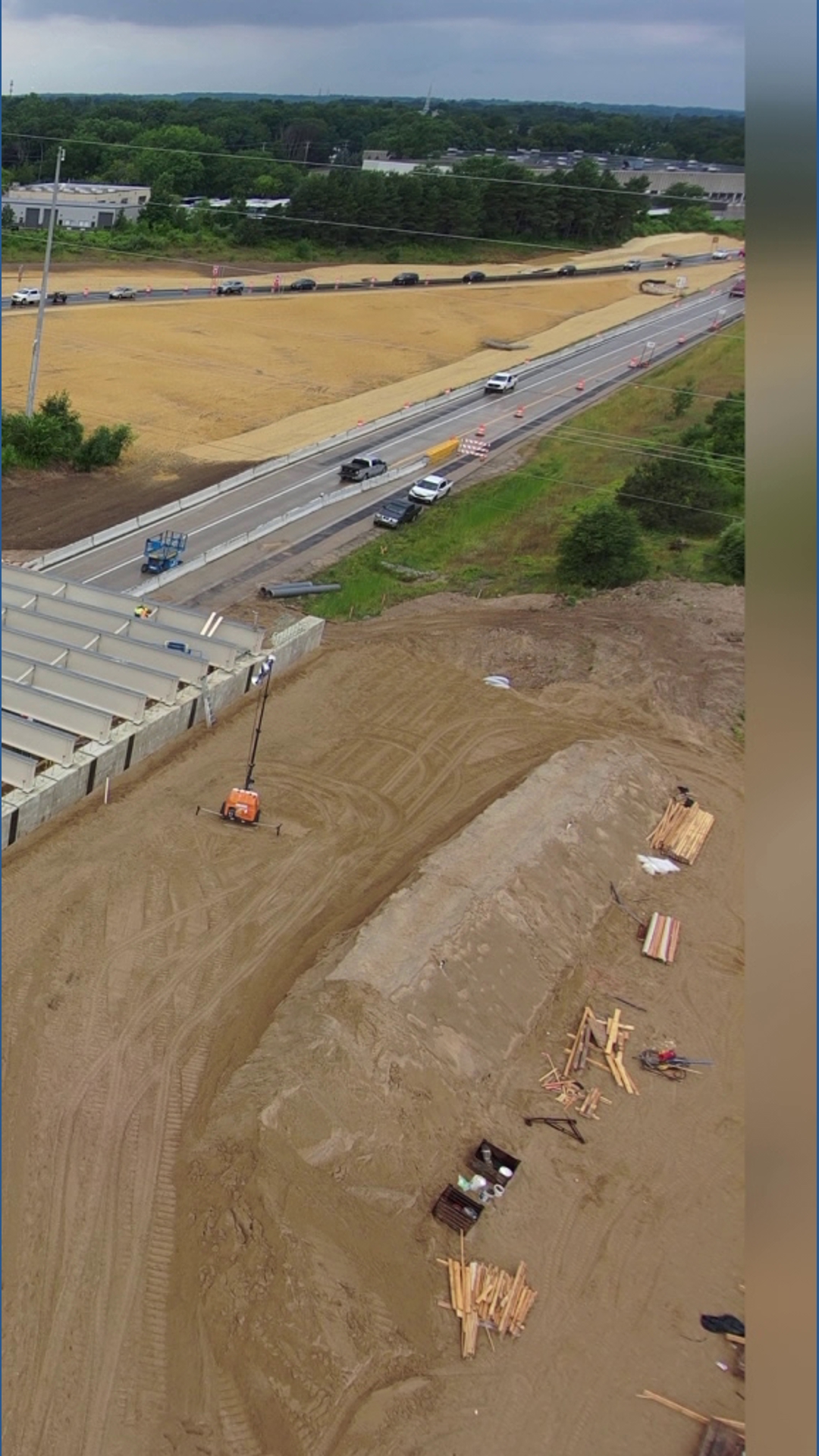 MDOT shares update on Fruit Ridge bridge construction | wzzm13.com