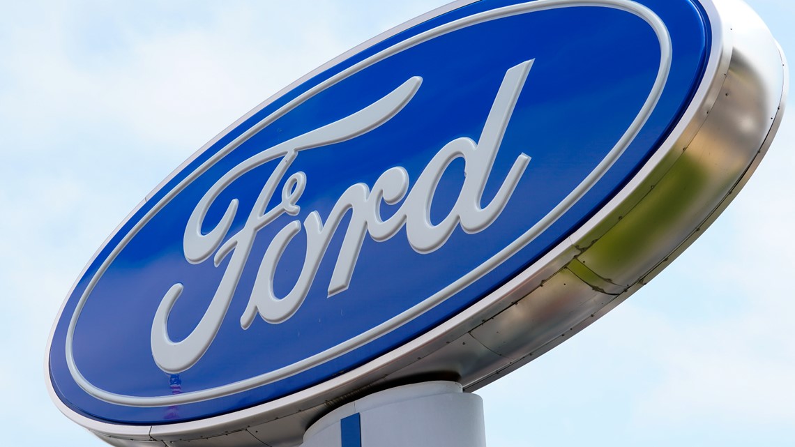 UAW members at the first Ford plant to go on strike vote overwhelmingly ...