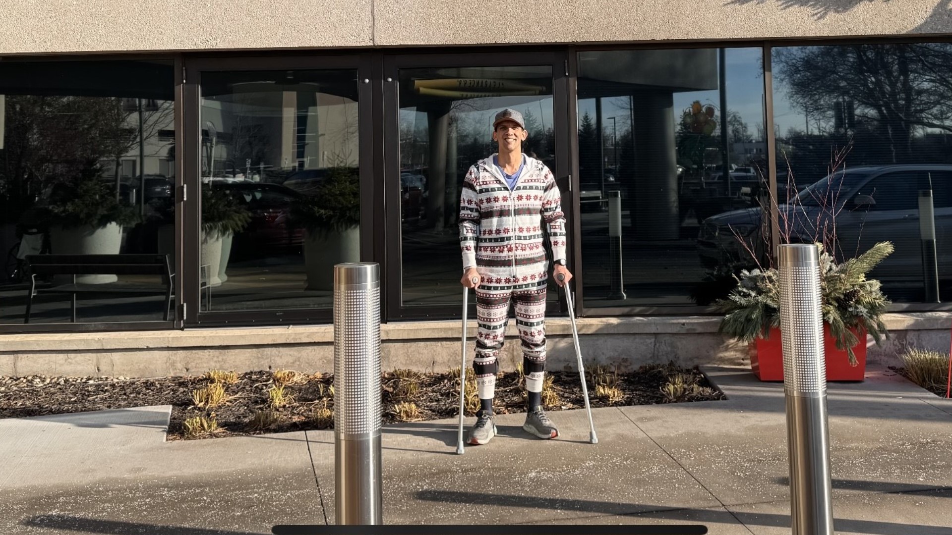 Grand Rapids man leaves hospital following 15-foot fall | wzzm13.com