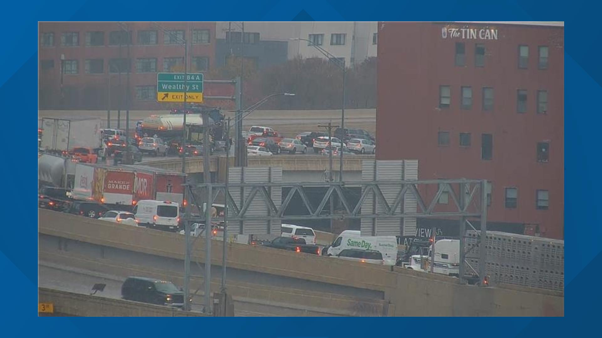 2 crashes on US-131 blocked multiple lanes on northbound and southbound ...