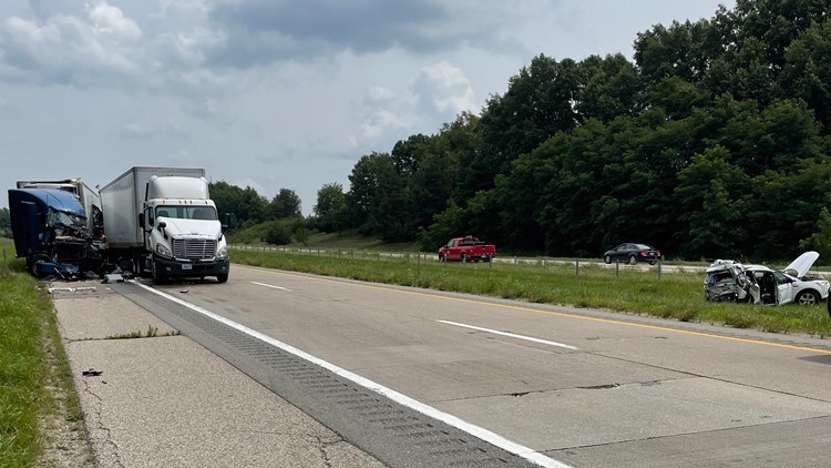 Crash on I-96 leaves semi driver dead, sends another to hospital | wzzm13.com