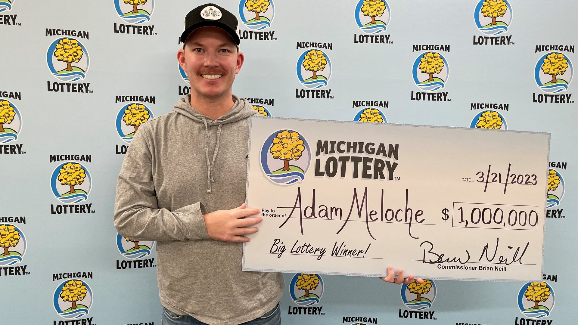 West Michigan man scores $1 million lottery ticket | wzzm13.com