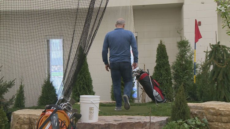 The West Michigan Golf Show underway at DeVos Place in Grand Rapids ...