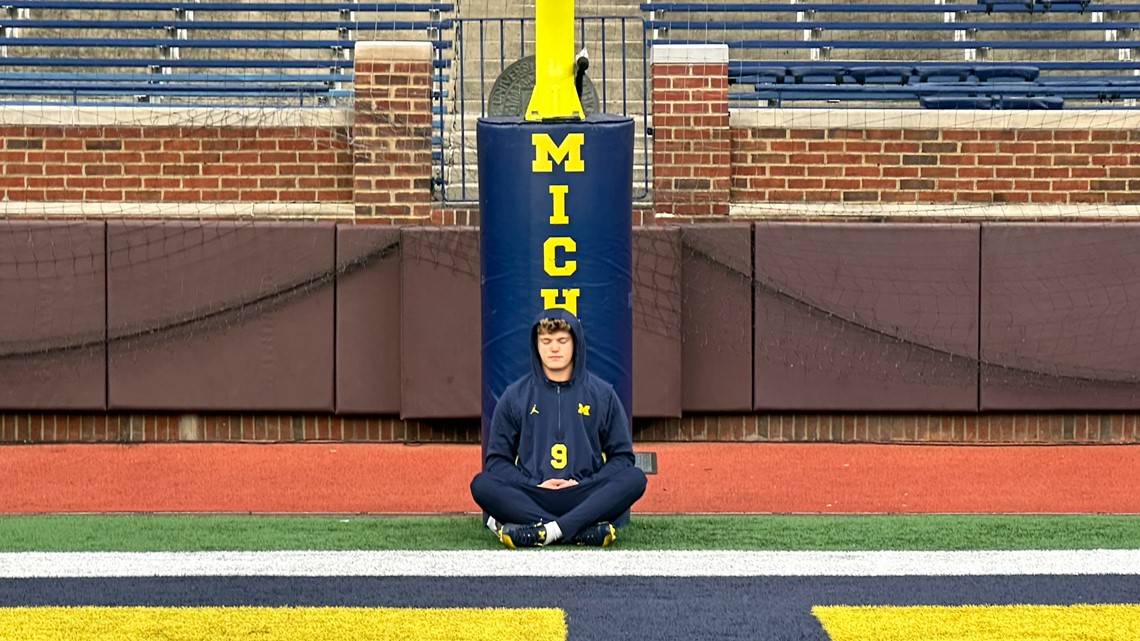 JJ McCarthy relies on meditation after depression battle | wzzm13.com