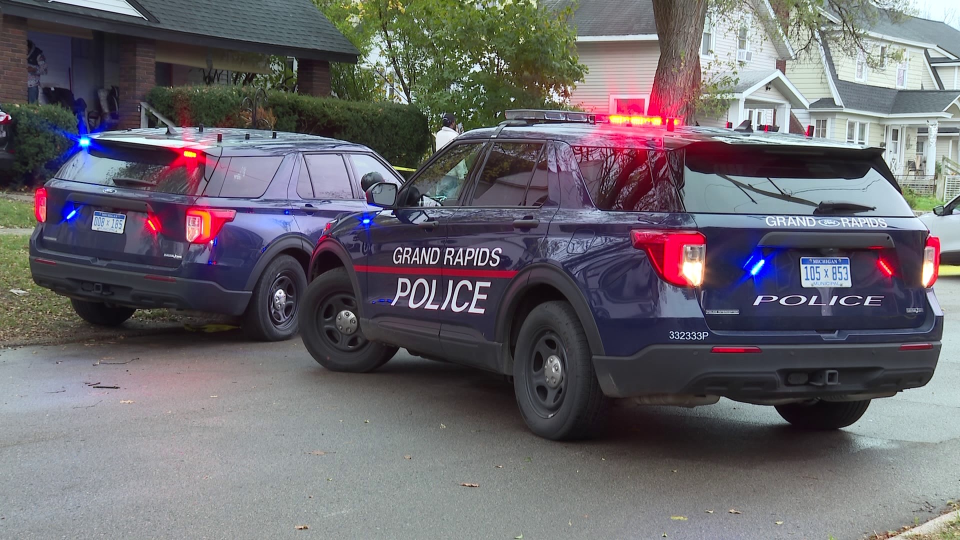 Burton Heights neighbors scared after three people killed Monday ...