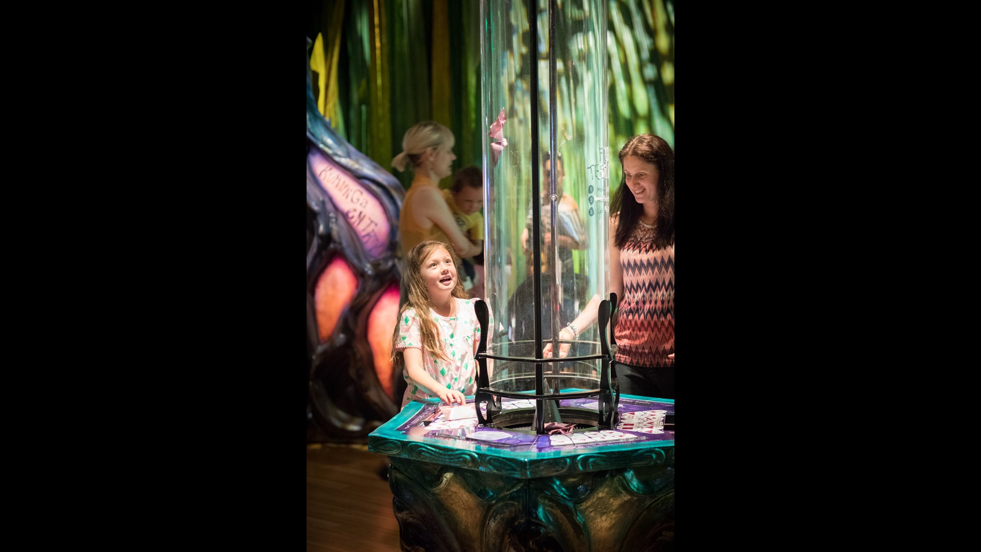 Grand Rapids Public Museum announces 'Bugs' exhibition | wzzm13.com