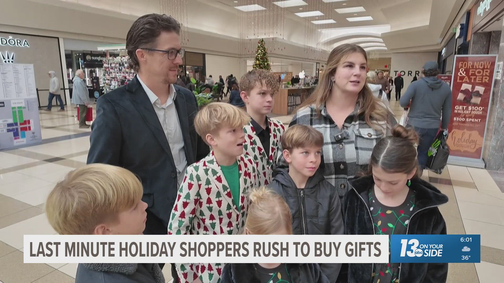 Last-minute shoppers scramble to buy gifts in West Michigan | wzzm13.com