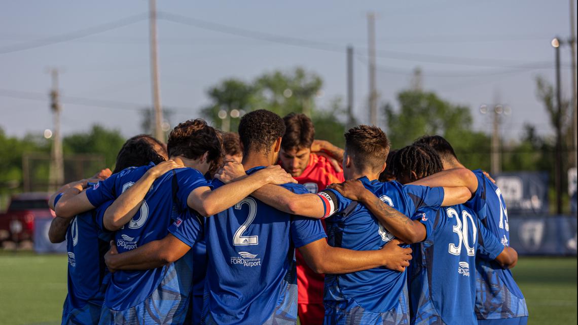 Midwest United FC heading to playoffs for first-time | wzzm13.com