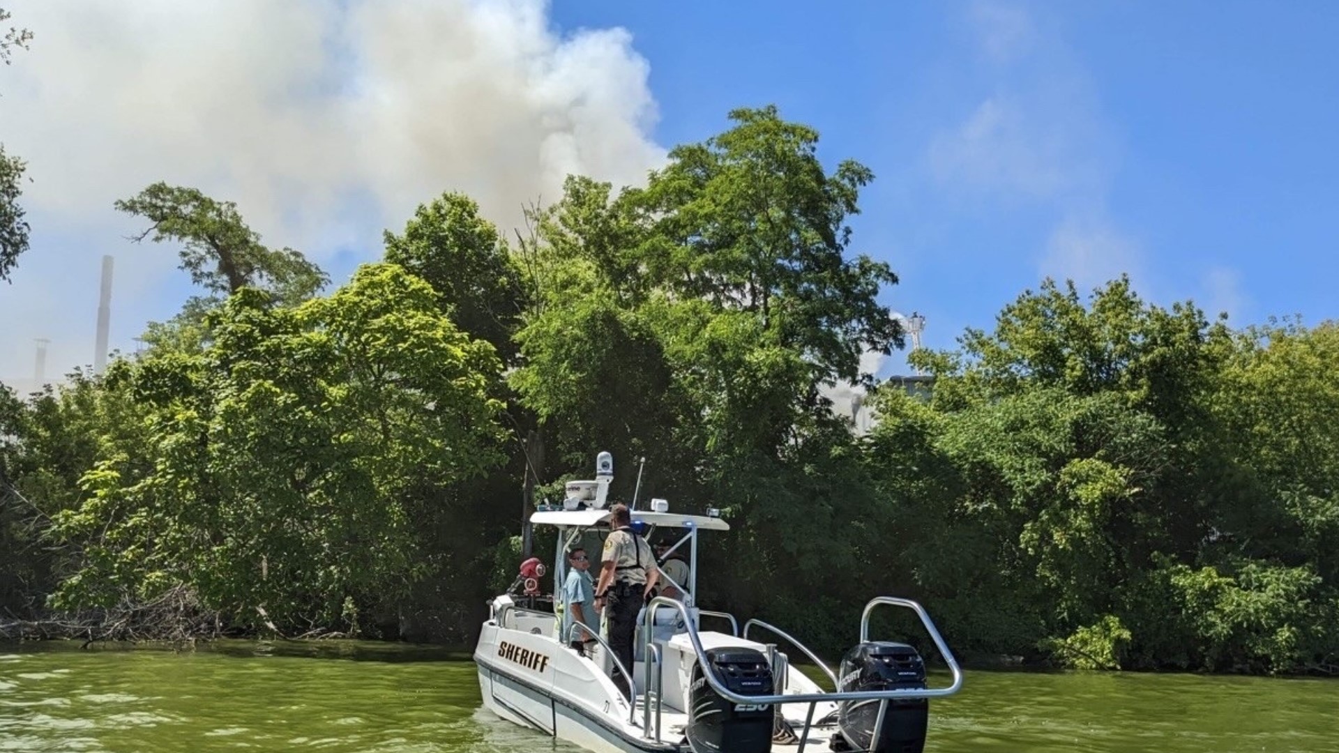 Large fire at Johnston Boiler Co. in Ferrysburg now put out | wzzm13.com