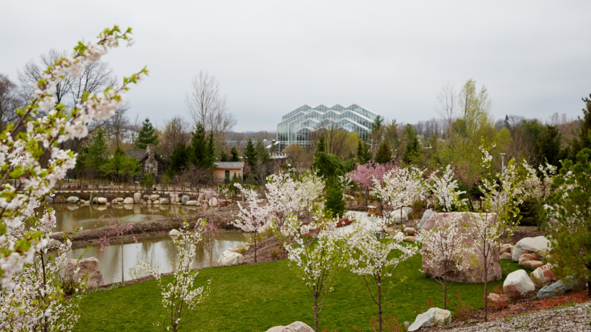 Meijer Gardens named Best Sculpture Park in the country | wzzm13.com