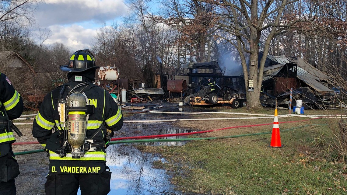 Fire breaks out at Allegan County barn | wzzm13.com