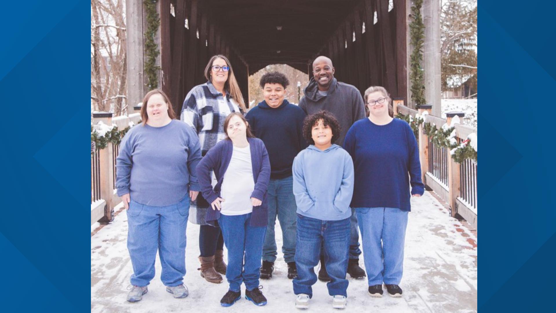 Grand Rapids sisters with Down syndrome want you to know they: 'Like it ...