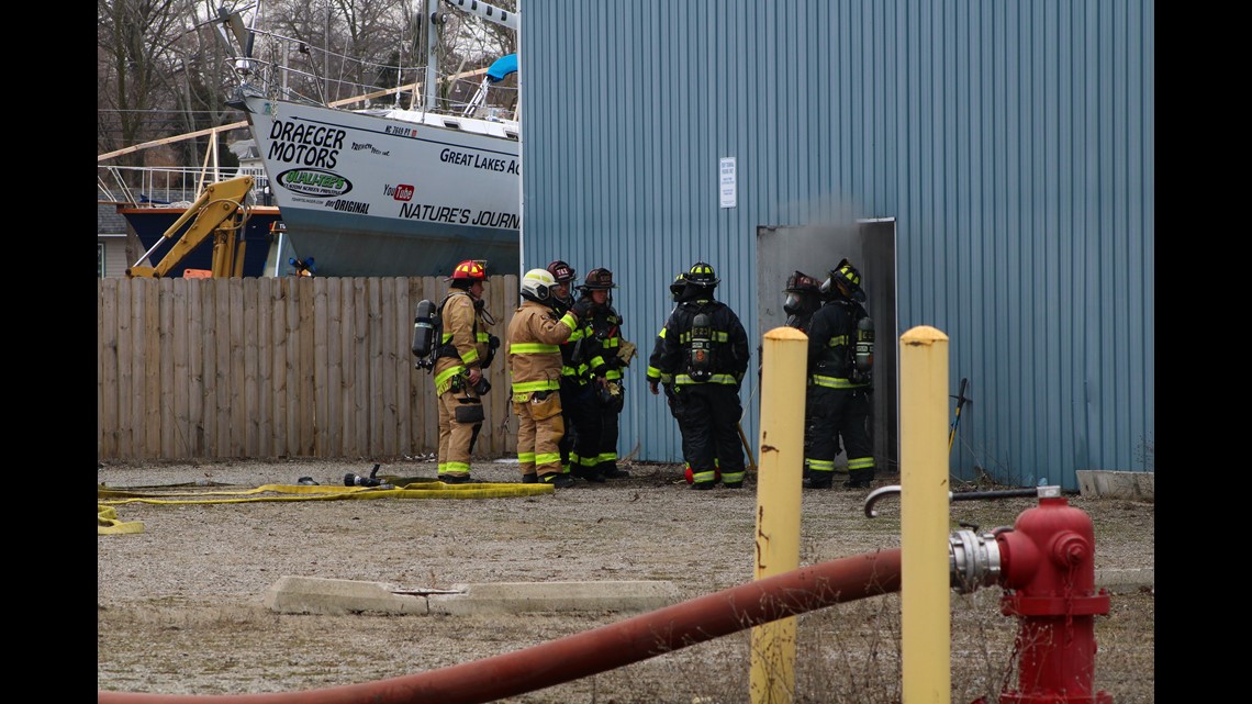 Muskegon marina fire | Boat owners looking for answers | wzzm13.com