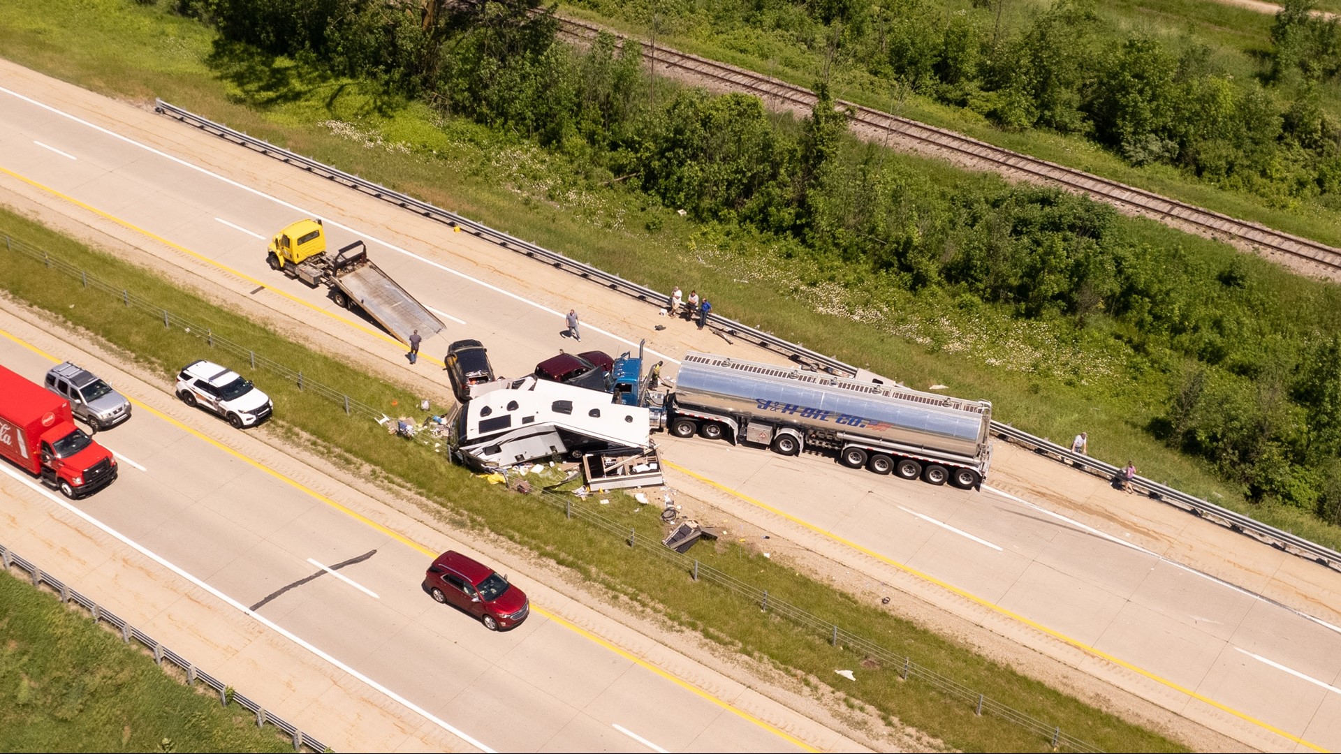 1 injured in crash on WB I-96 | wzzm13.com
