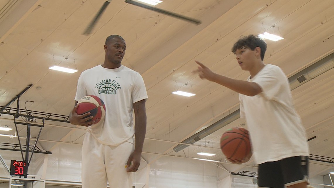 Tillman thrilled with third-year of youth basketball camp | wzzm13.com