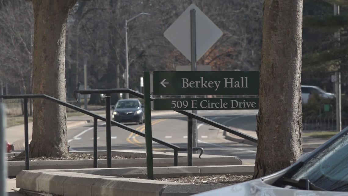 Students reflect on emotional return to MSU's Berkey Hall | wzzm13.com