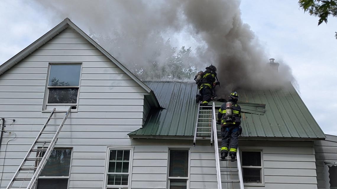 Grand Rapids crews respond to house fire caused by bathroom ceiling fan | wzzm13.com