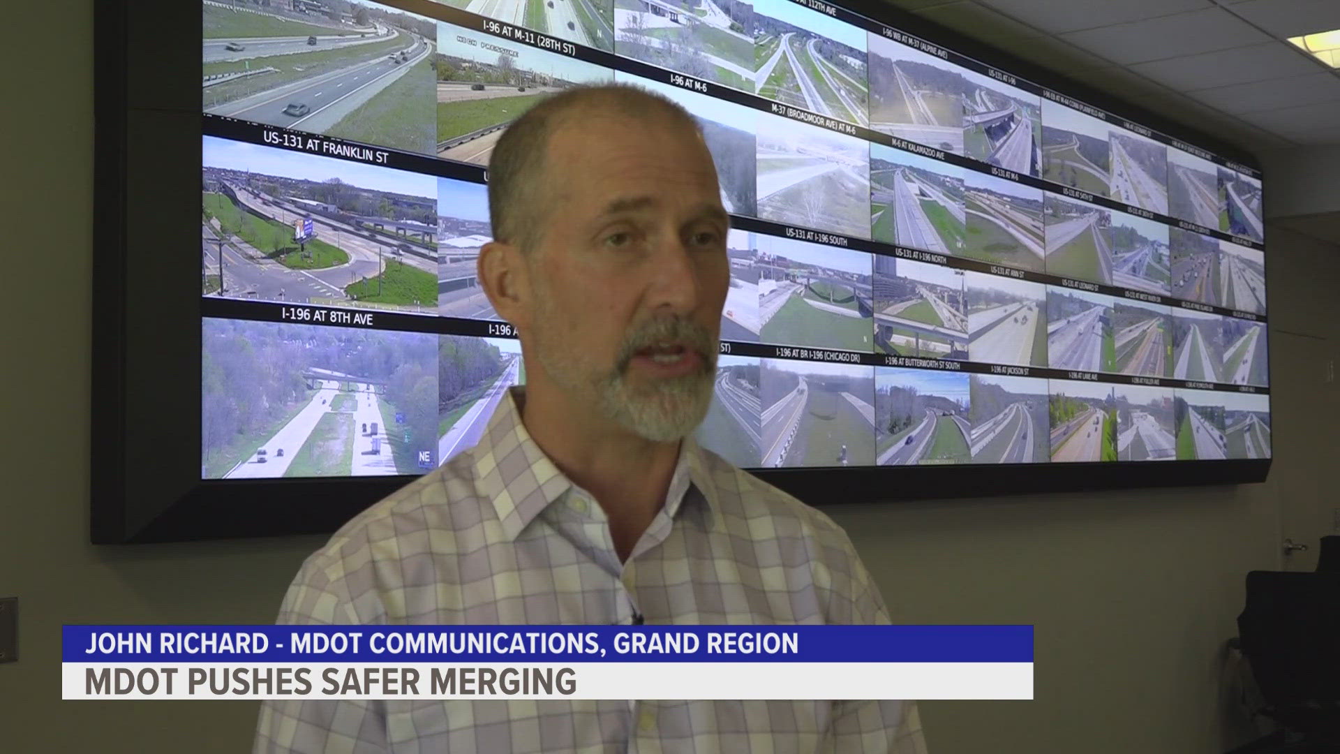 Zipper merge boosts construction zone traffic flow | wzzm13.com