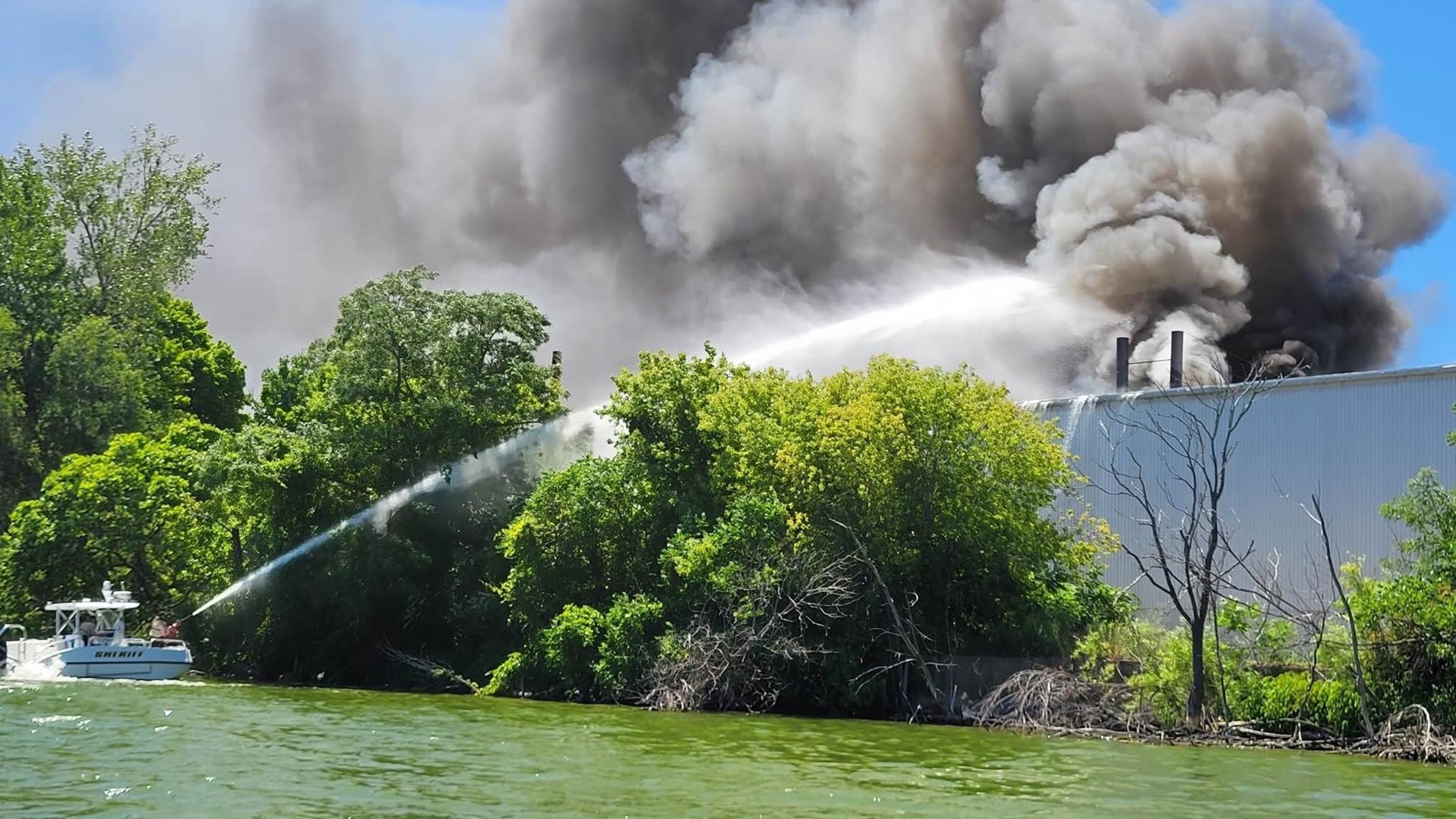 Large fire at Johnston Boiler Co. in Ferrysburg now put out | wzzm13.com