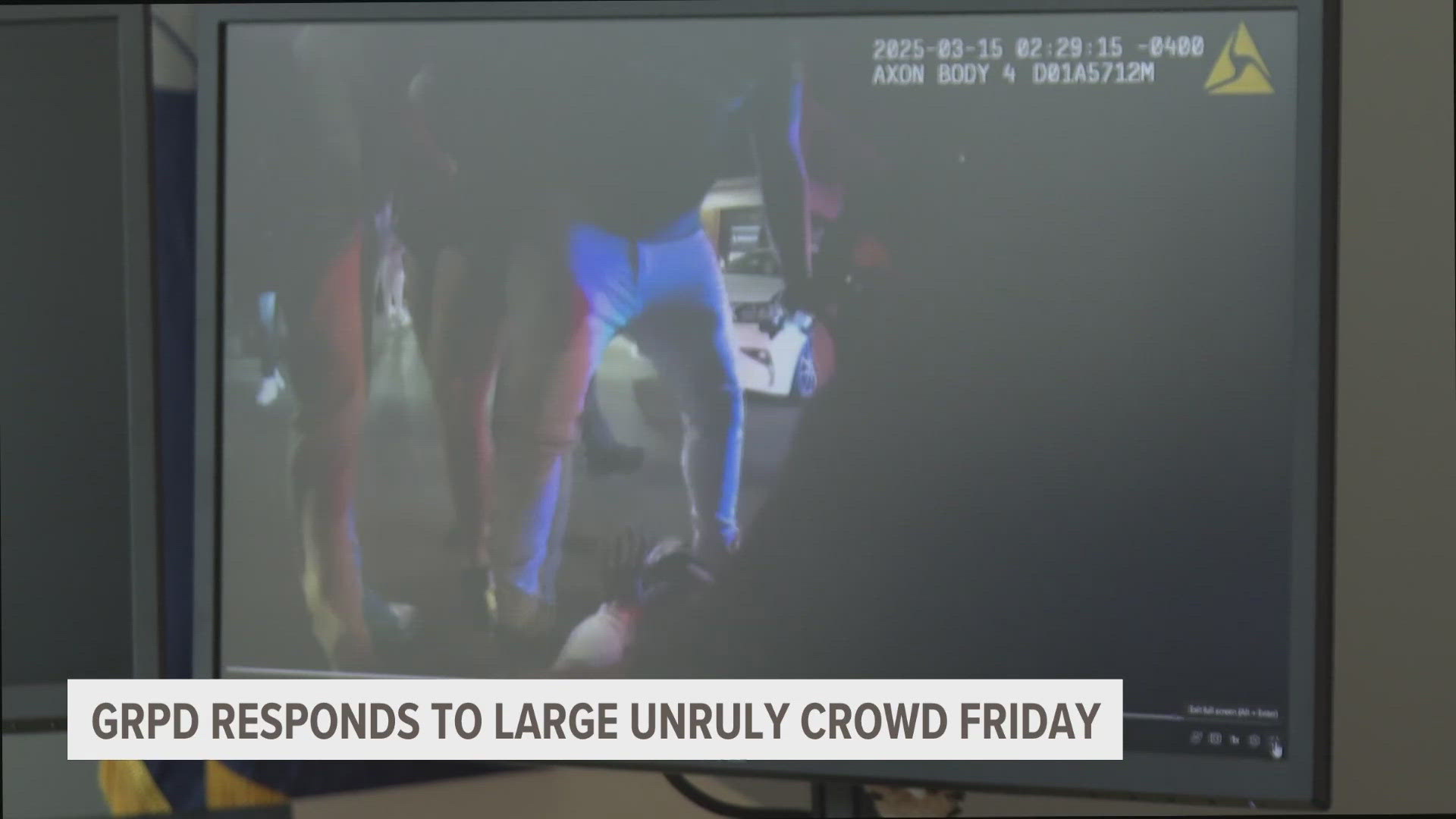 Grand Rapids police handle unruly St. Patrick's Day crowd | wzzm13.com