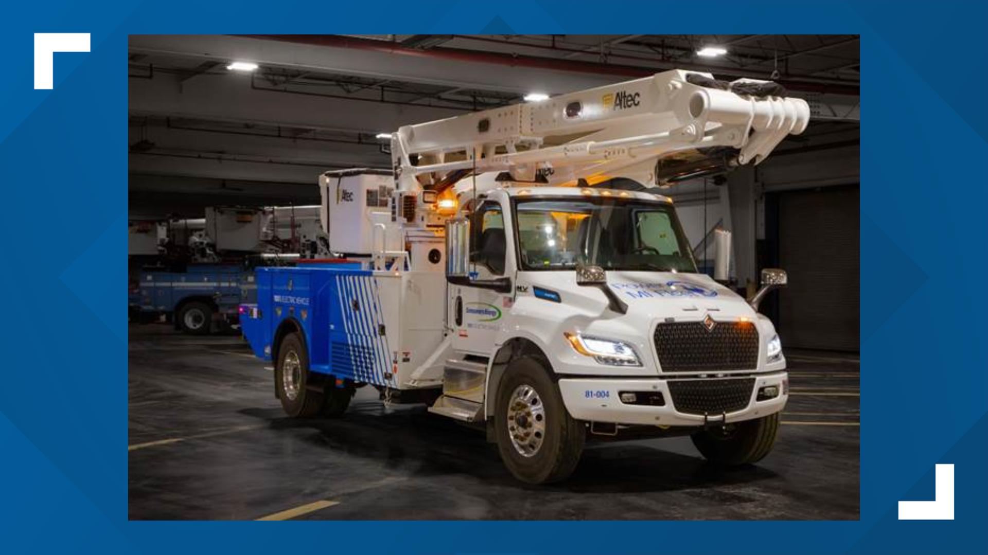 Consumers Energy unveils electric bucket truck in West Michigan ...