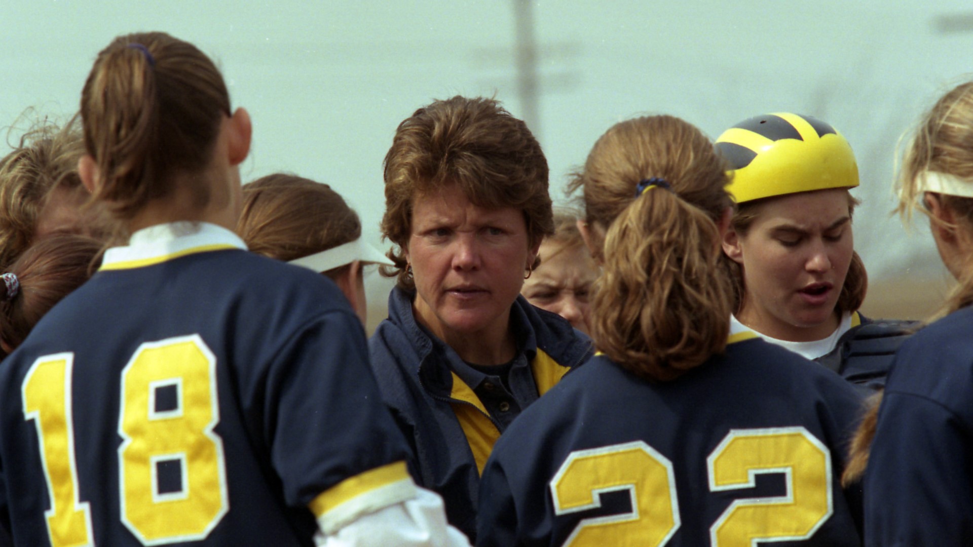 Michigan basketball team honors 'Mt. Rushmore' of women coaches ...