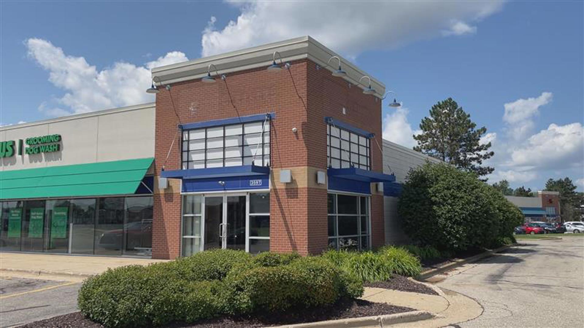 Buddy's Pizza closes location on Alpine Avenue in Walker | wzzm13.com