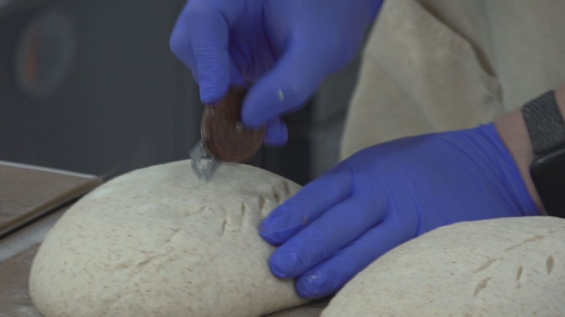 New Grand Rapids bakery 'Crumb Collective' offers platform for local ...
