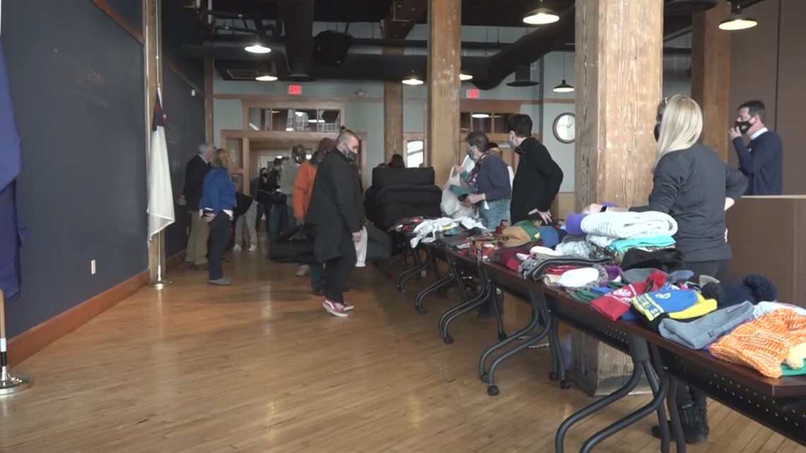 GR coat drive provides 150 jackets to homeless community | wzzm13.com